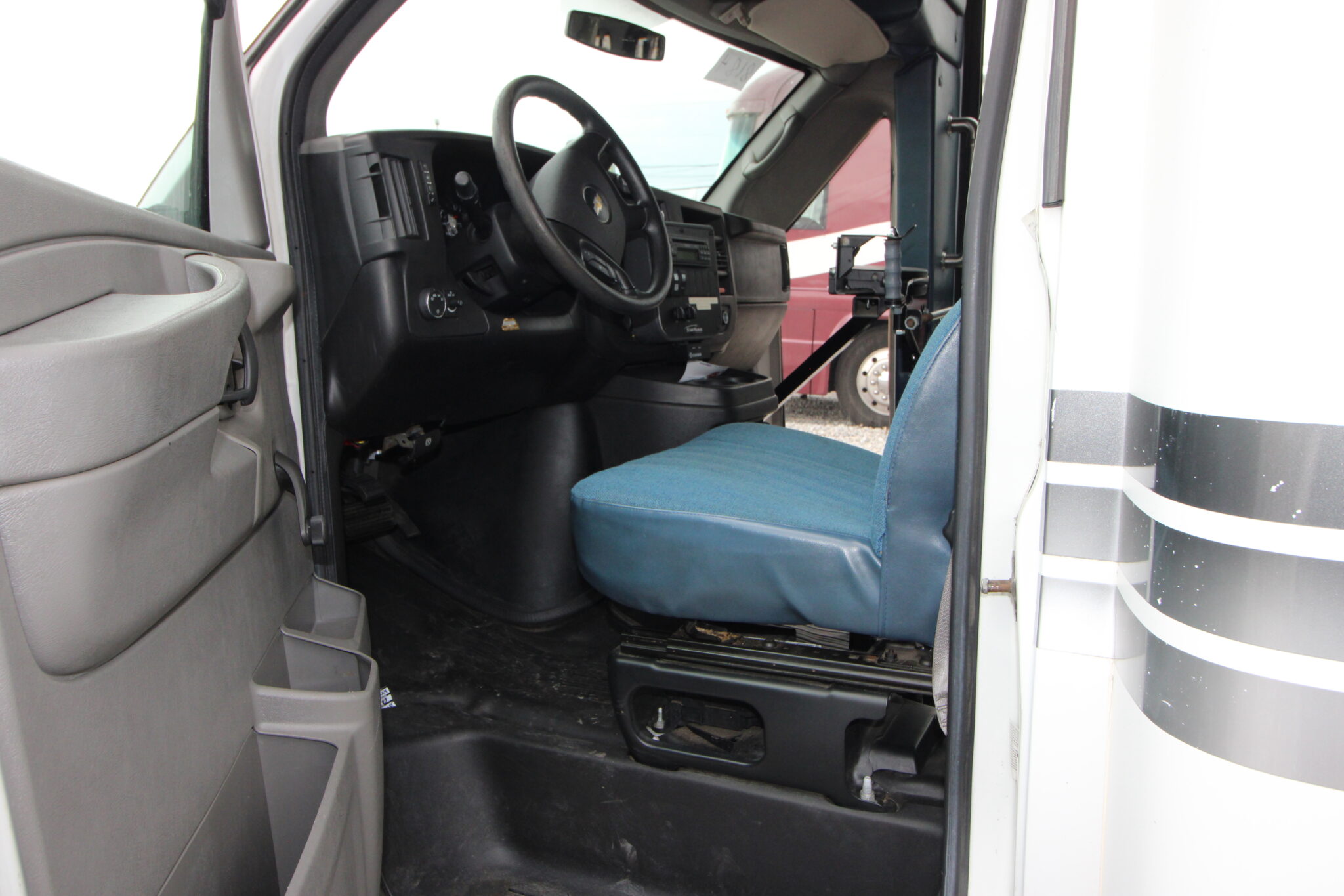 2012 CHEVROLET EXPRESS 4500, Bus # 8184 - Sawyers Bus Sales & Conversions
