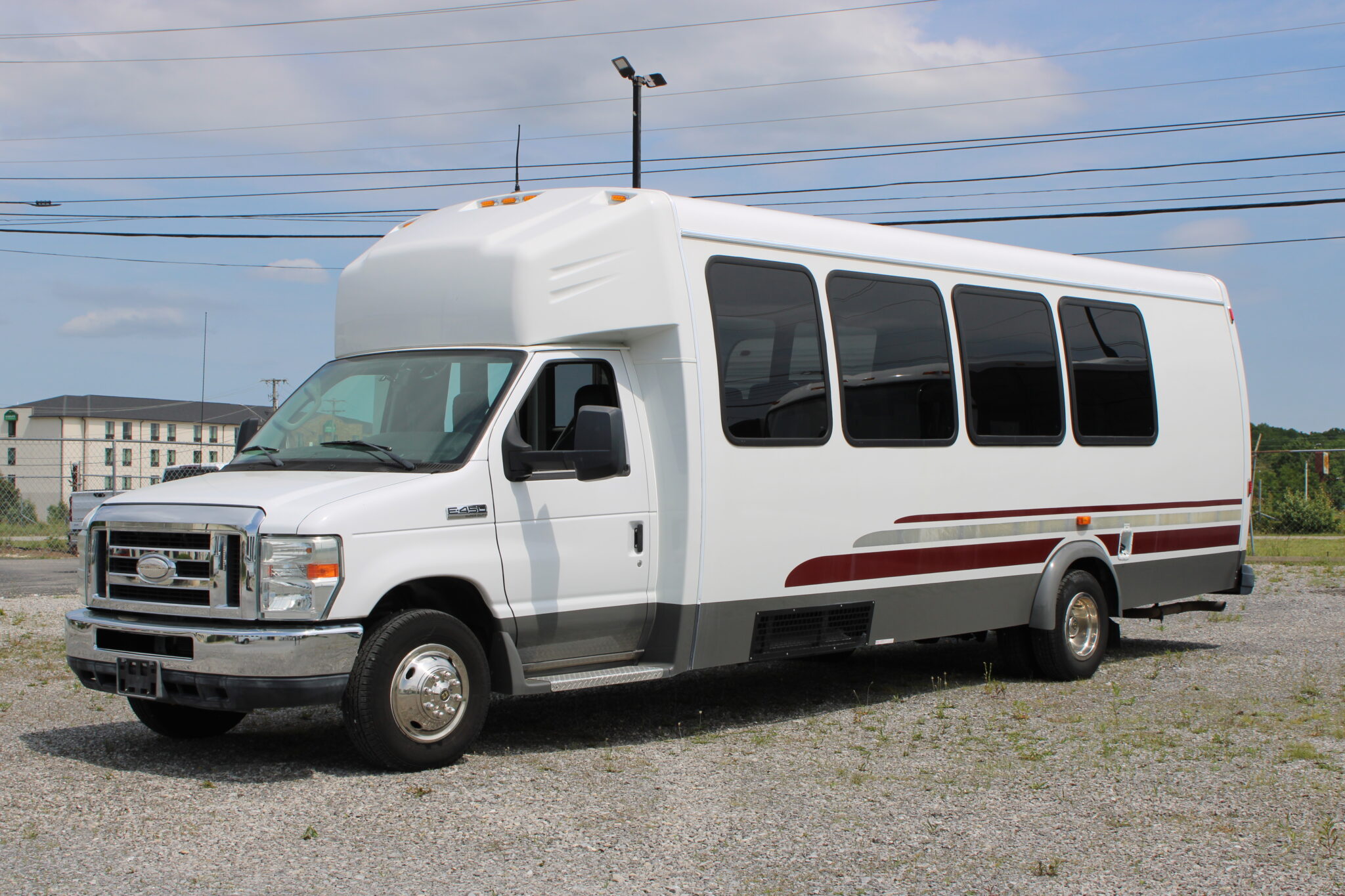2015 FORD E-450 (Gas), Bus # 0091 (Nice!) - Sawyers Bus Sales & Conversions